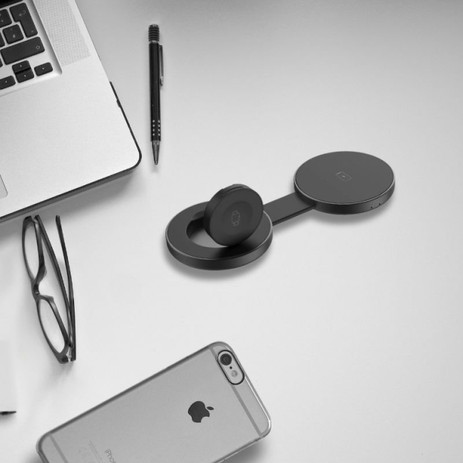 Clam Wireless Charger | Pellacraft | Promotional Merchandise