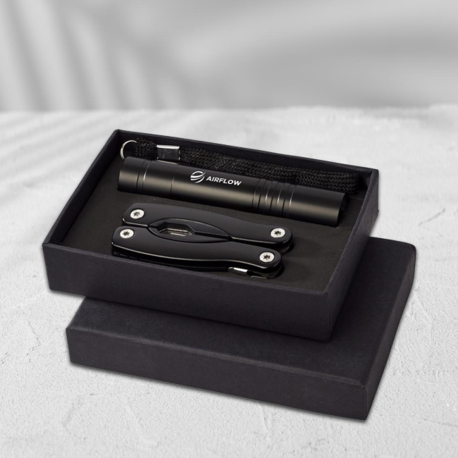 Scout Multi-function Knife And LED Flashlight Set | Pellacraft ...